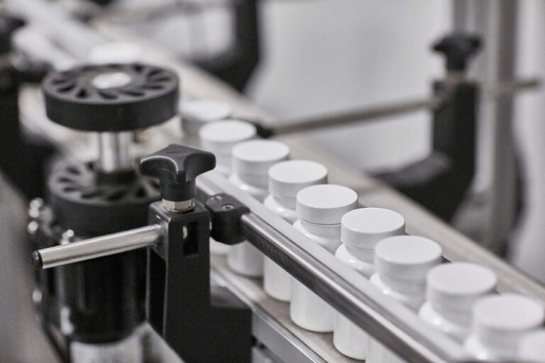 Contract Manufacturing vs. Private Label - White Label Oral Pouches ...